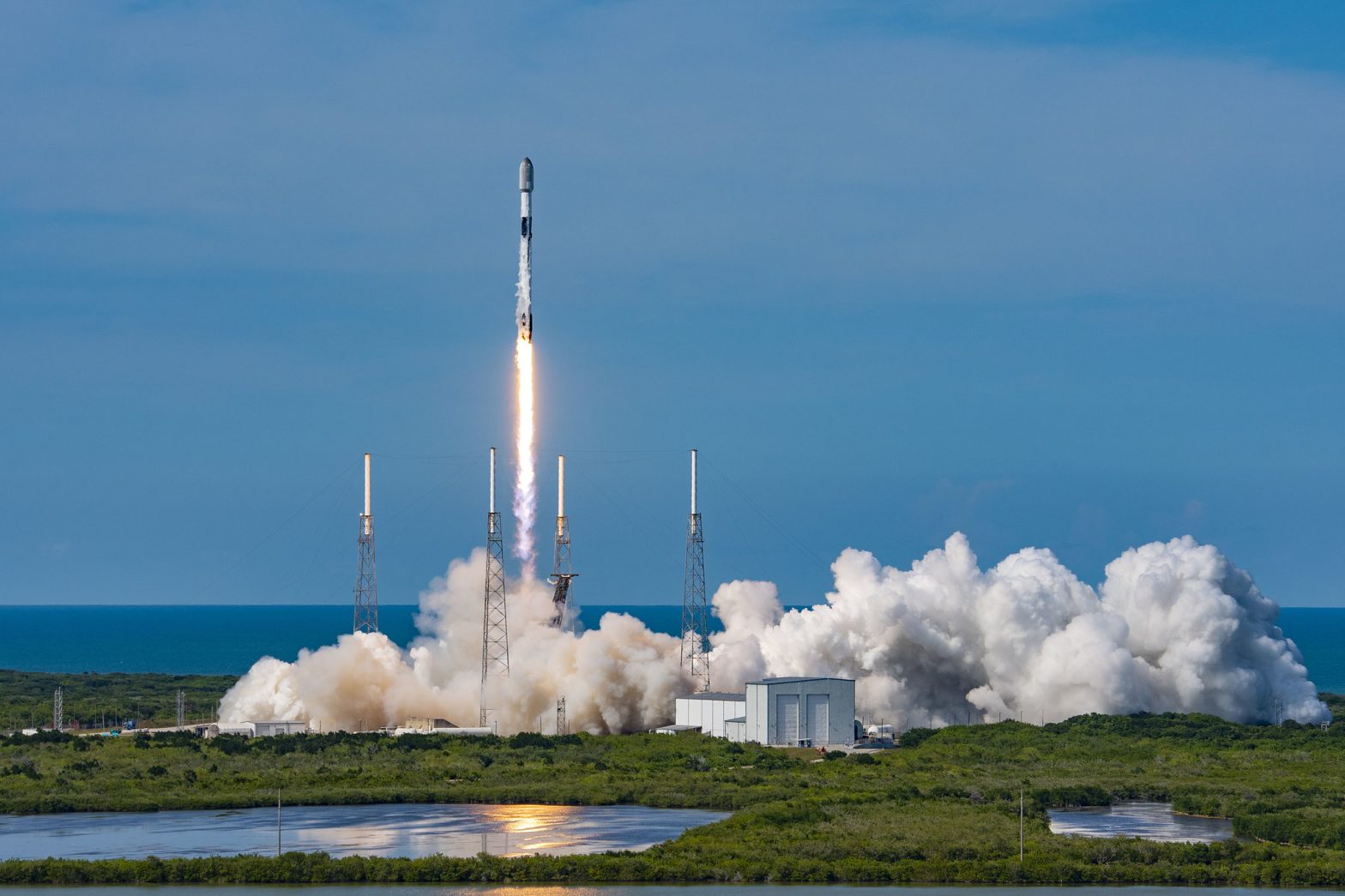 SpaceX Makes History With 52 Launches In 52 Weeks - The Morning News