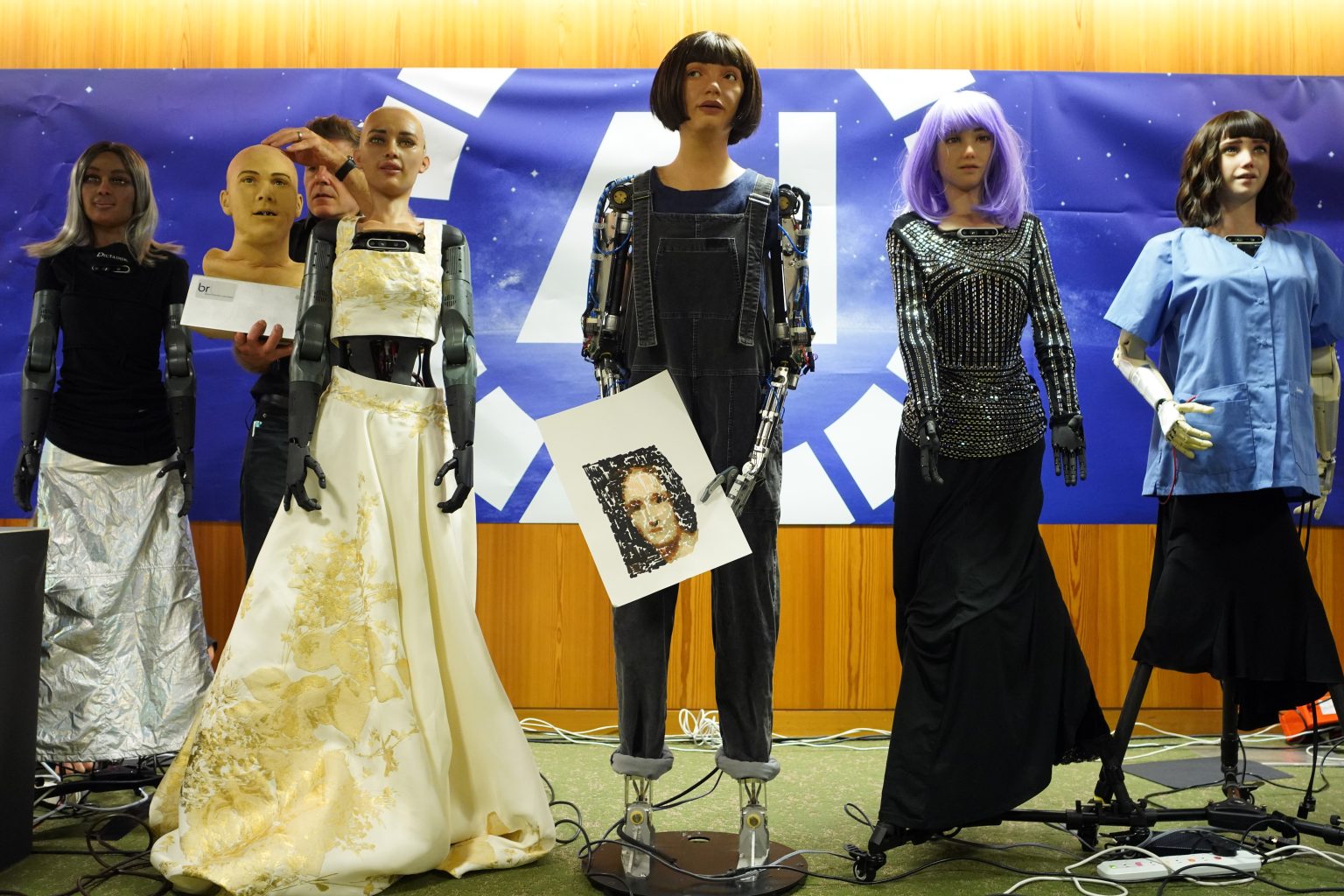 AI Robots Say They Can Run The World Better Than Humans - The Morning News