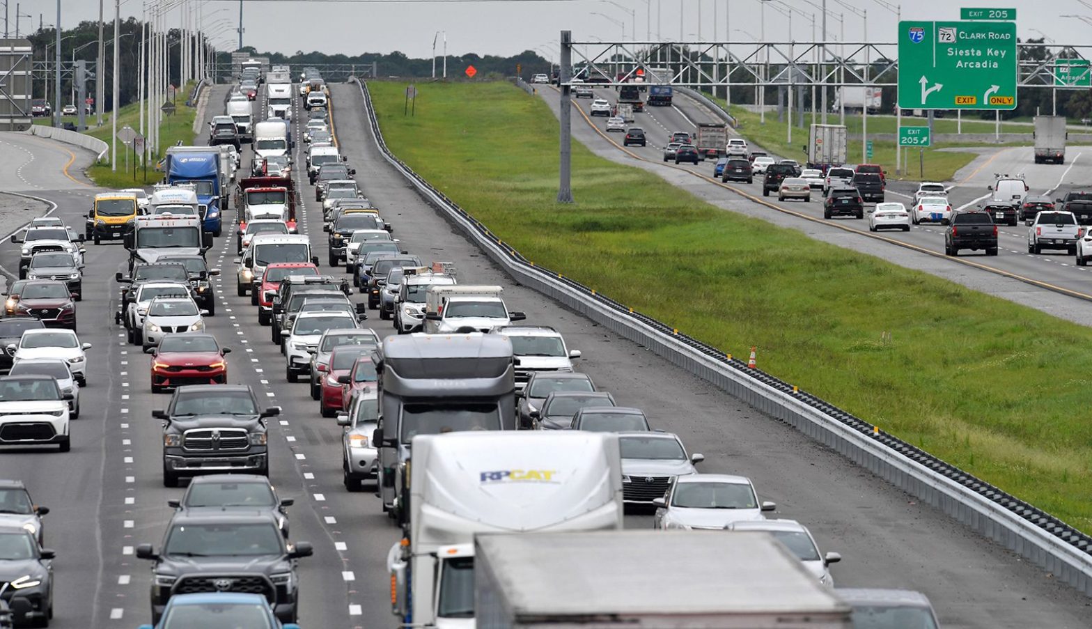 1 Million Floridians Hit Road As Hurricane Milton Arrives on Scene ...